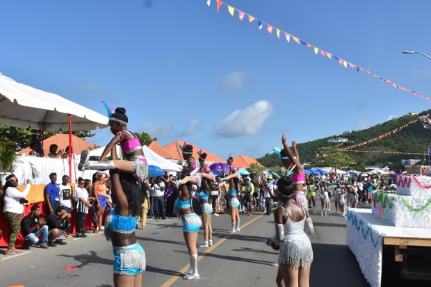 PARADE PHOTOS: VIBE, Showtime named joint Road March champs again