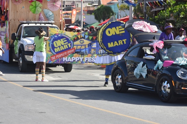 PARADE PHOTOS: VIBE, Showtime named joint Road March champs again
