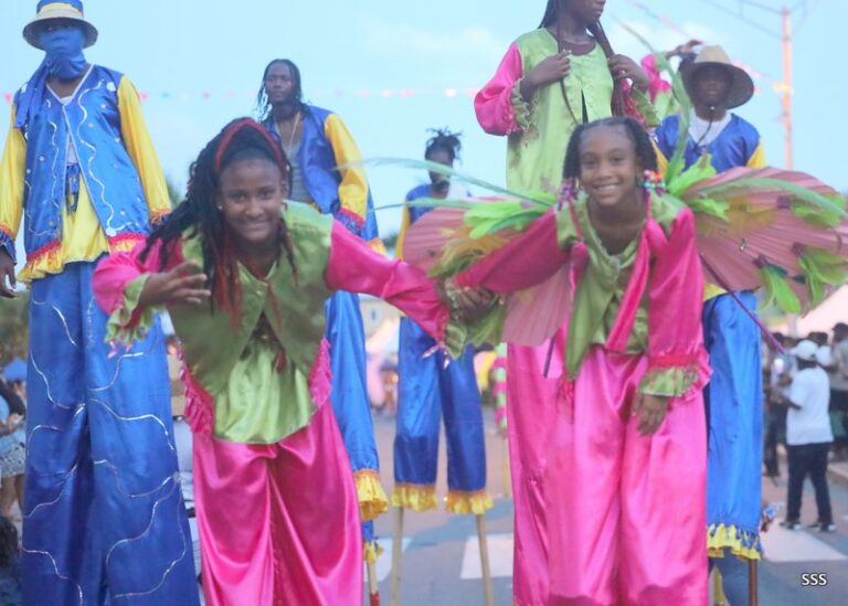 PHOTOS: Droves turn out for August Monday parade